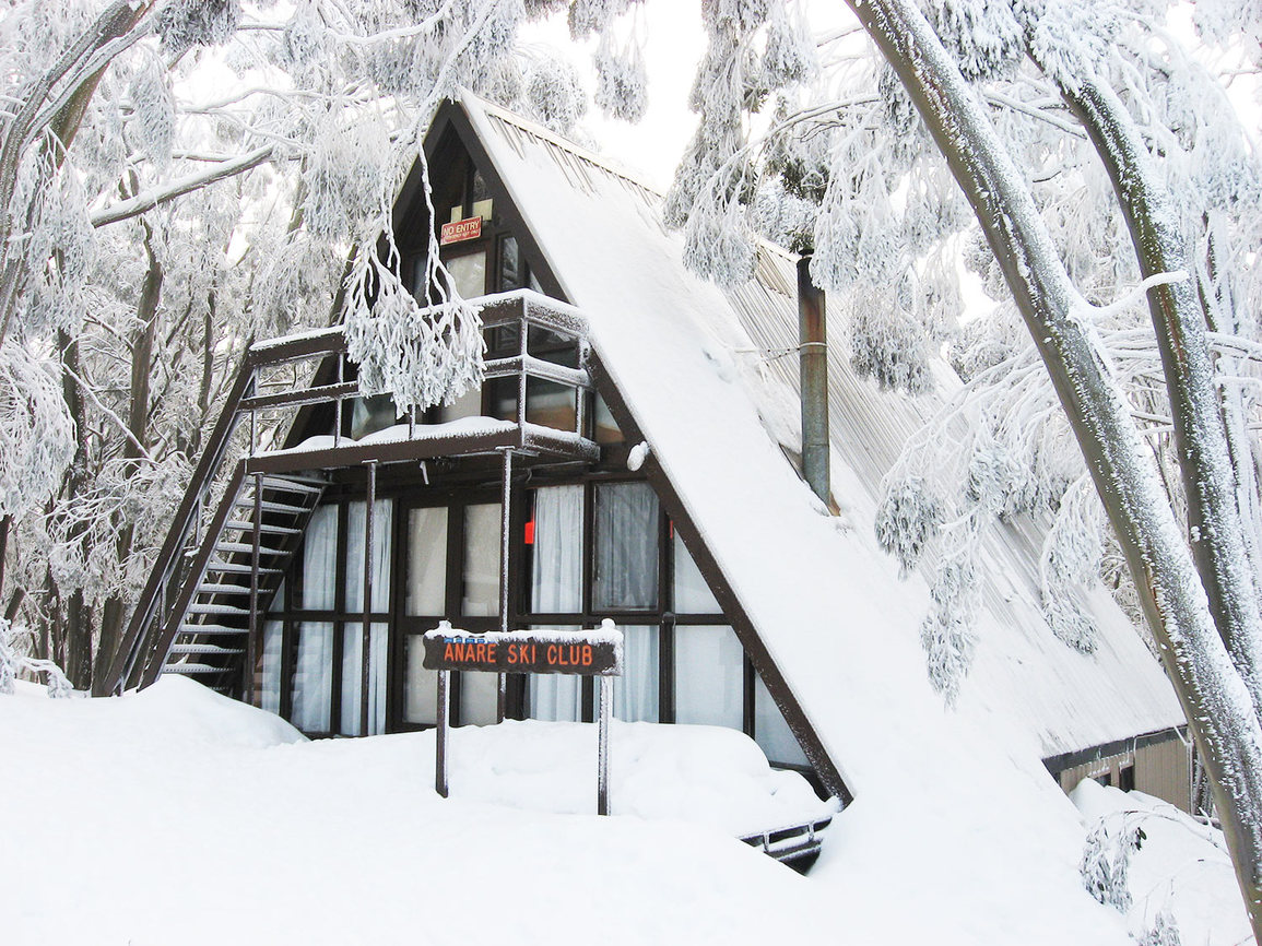 Anare Ski Club - A-frame at Mt Baw Baw - Lodge for Rent in Mt Baw Baw ...