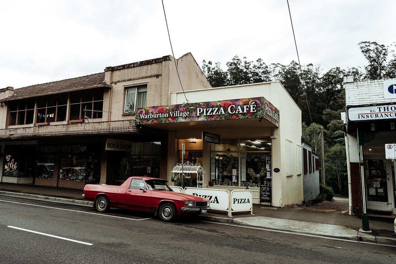 Warburton Village Pizza Cafe | Riparide