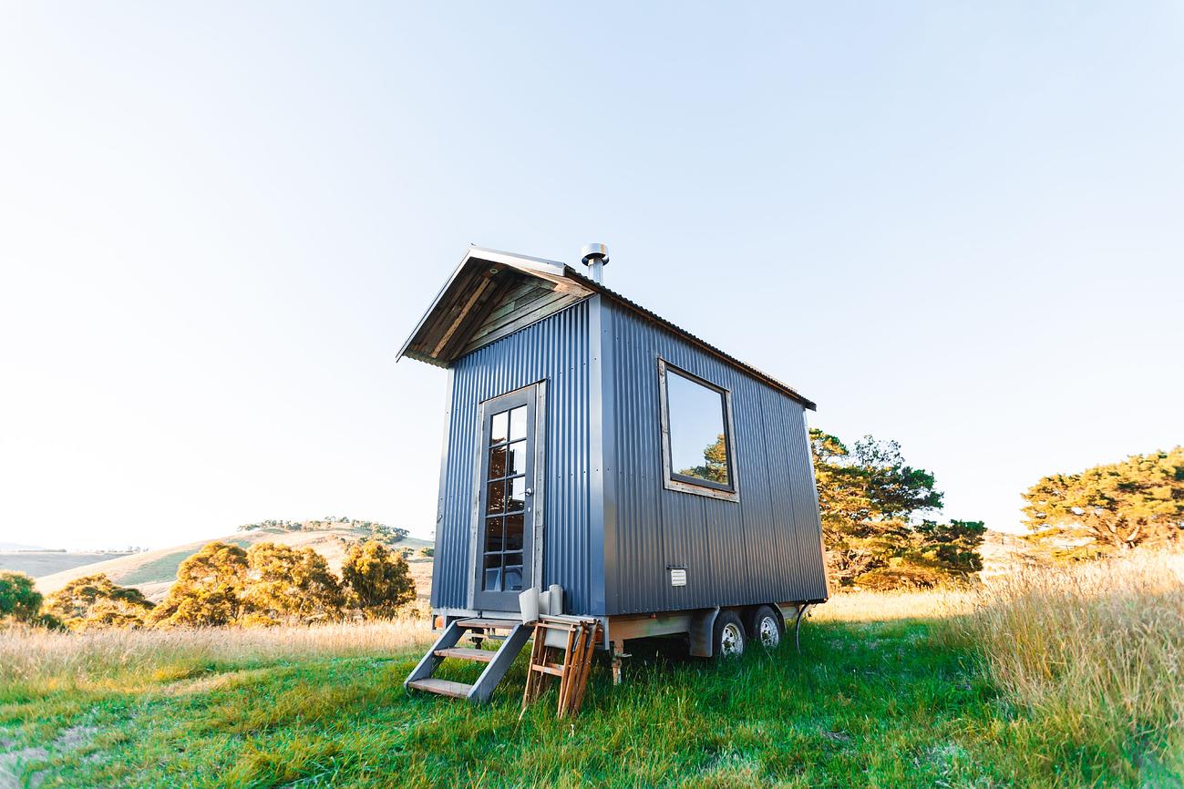 Deep Creek Sunset - Tiny house for Rent in Monegeetta, Macedon Ranges ...
