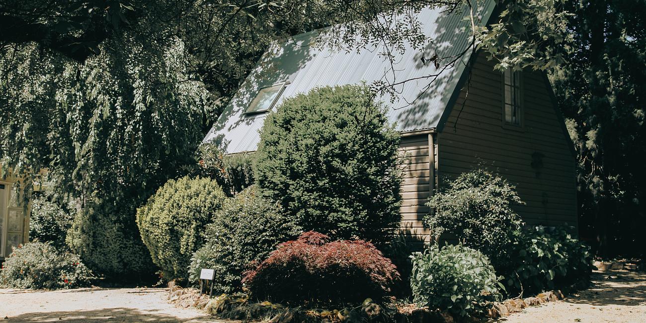 Dennarque Estate - Cherry Cottage, Mount Wilson - Cottage for Rent in Mount Wilson, Blue ...