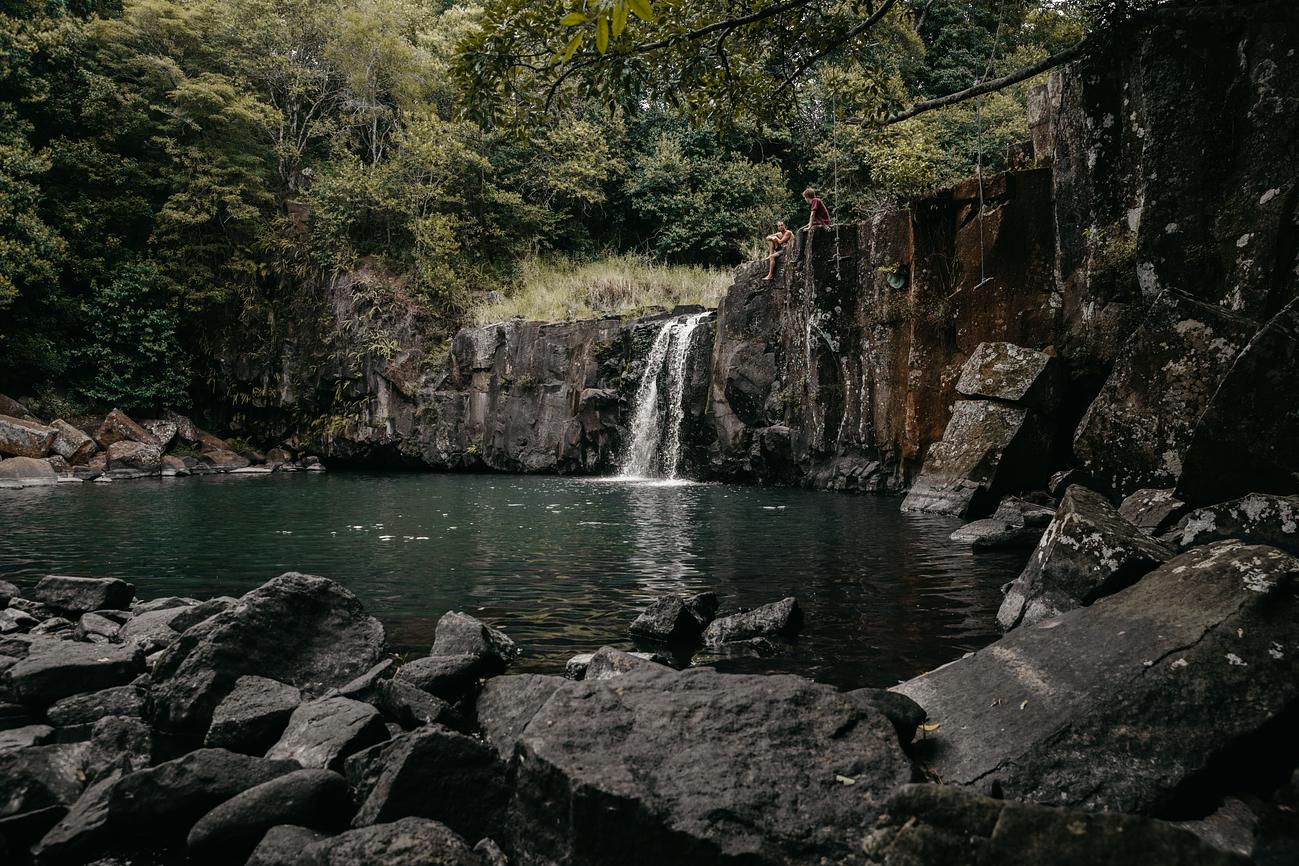 Swim at Marom Creek Falls | Riparide