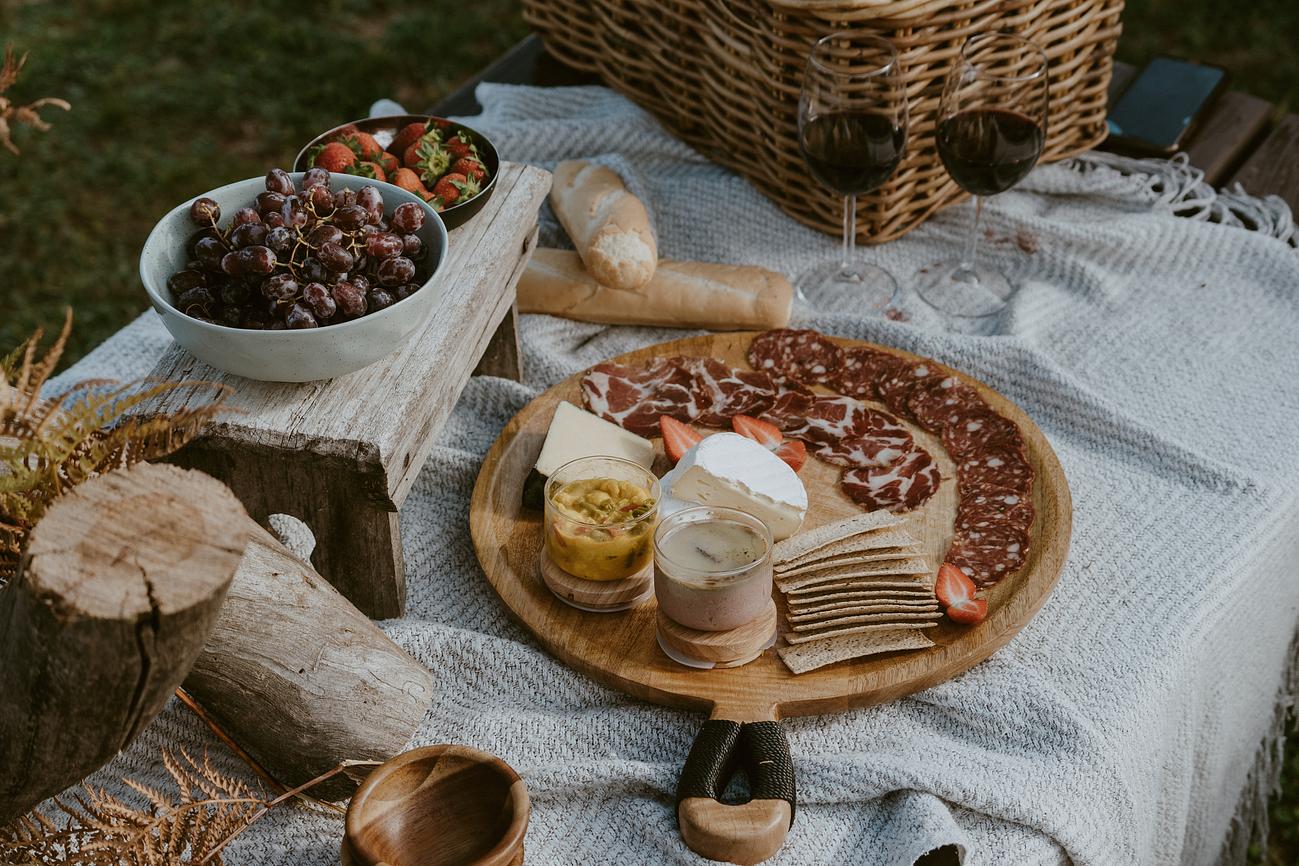 Picnic and BBQ heaven at the cabin | Riparide