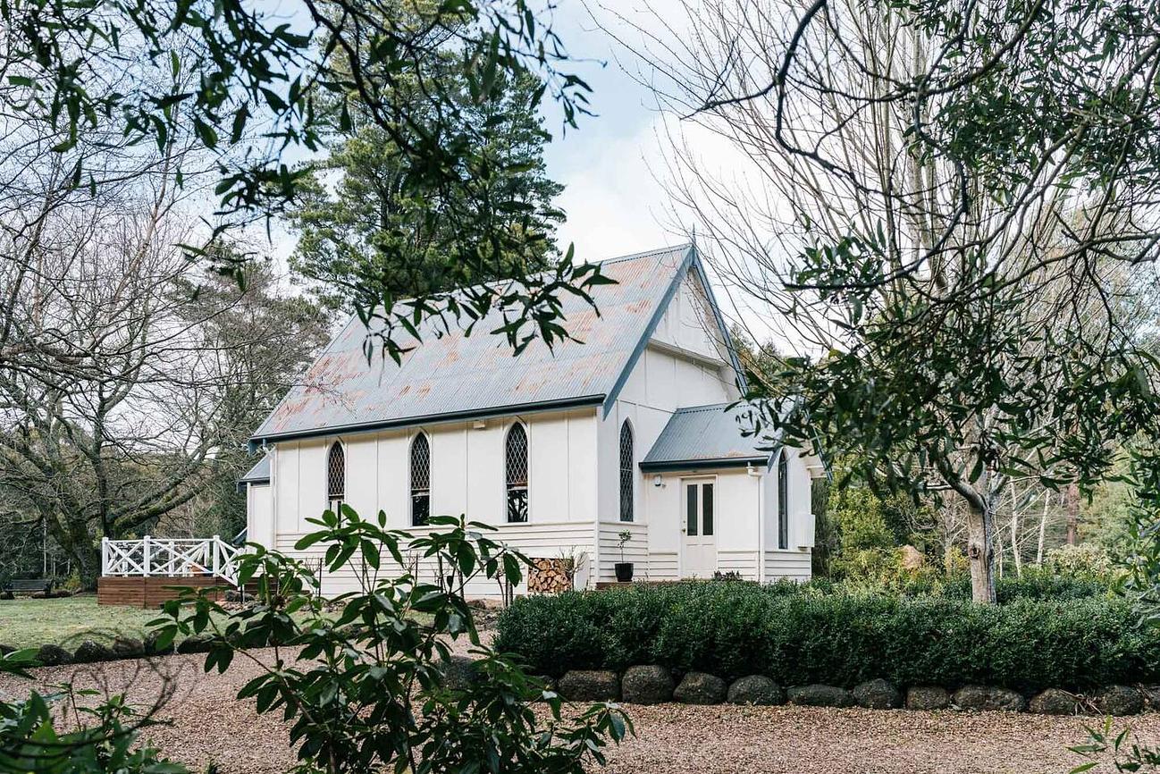 Church Conversion With Private Garden - Family Escape - Church for Rent ...