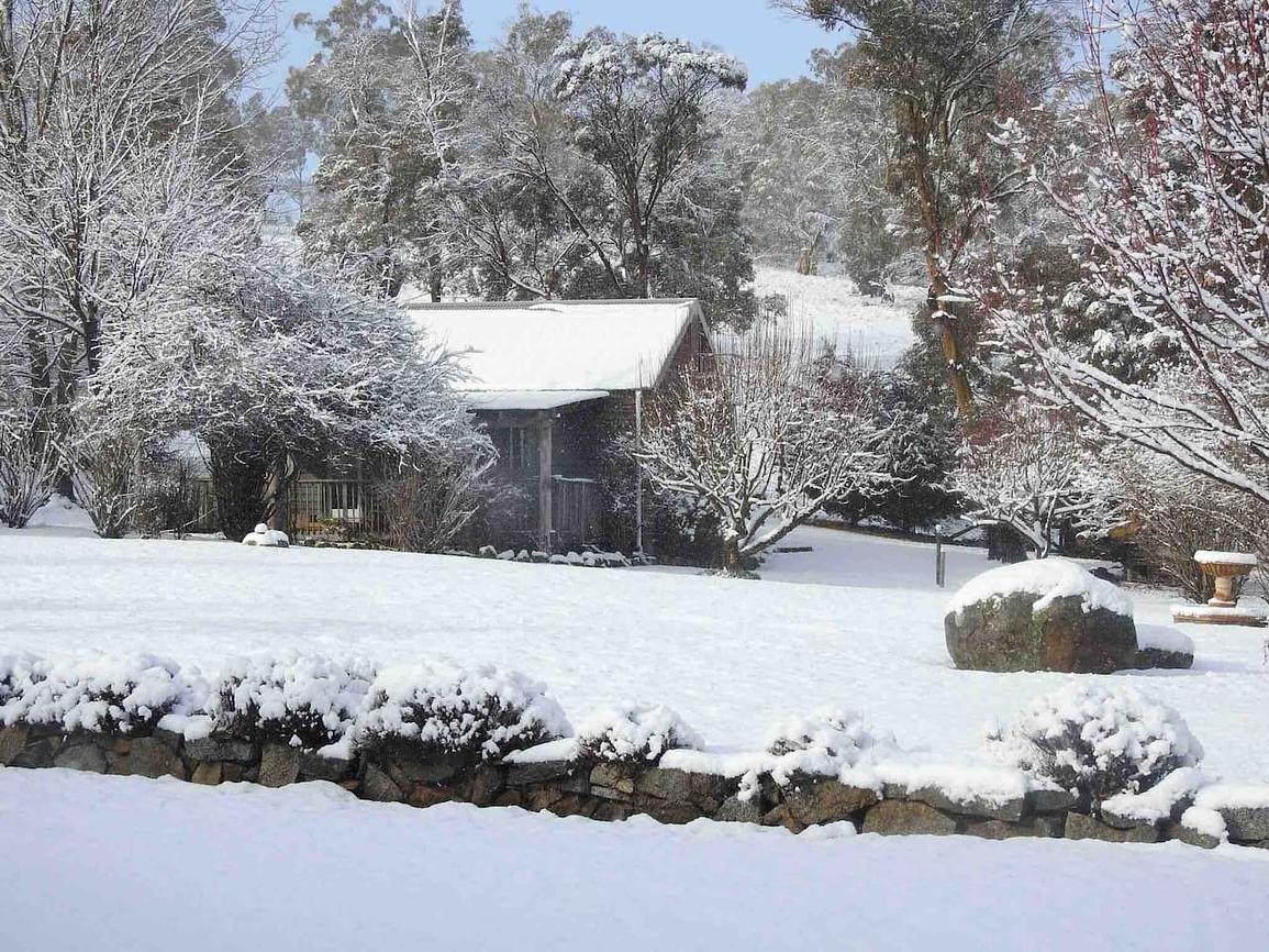 The Outpost Cottage in Snowy Mountains - Cottage for Rent in Yaouk ...