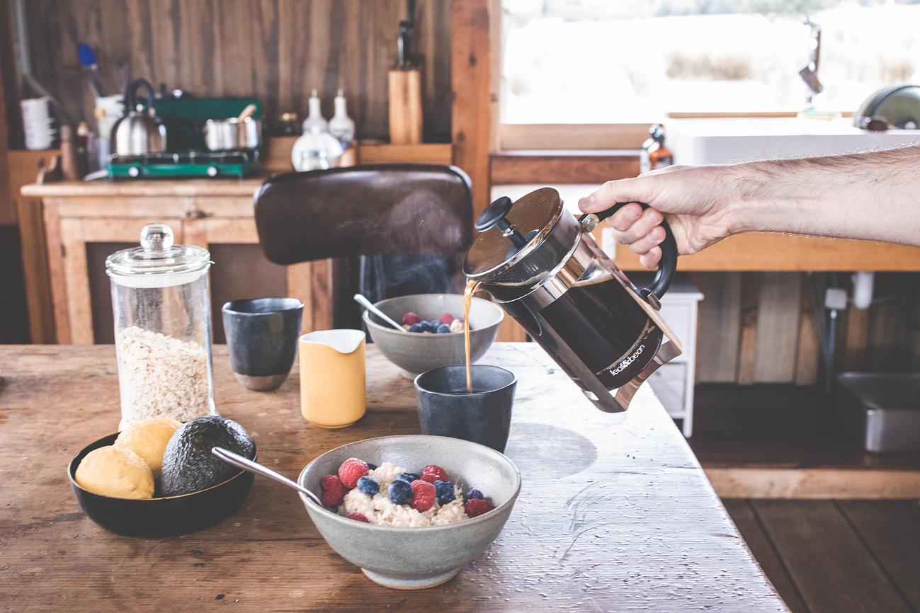 The Hut at Elm Tree Farm - Farm for Rent in Mansfield, High Country ...