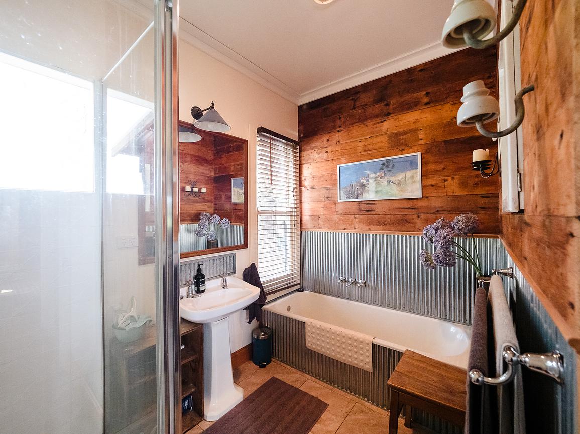 The Shack - A Rustic Rural Retreat - Cottage for Rent in Riverside ...