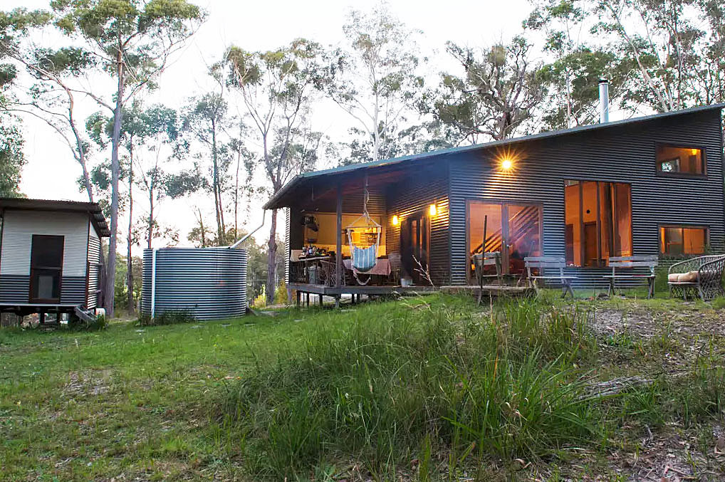 Congo Camp House - Cabin for Rent in Meringo, South Coast, NSW, AU ...