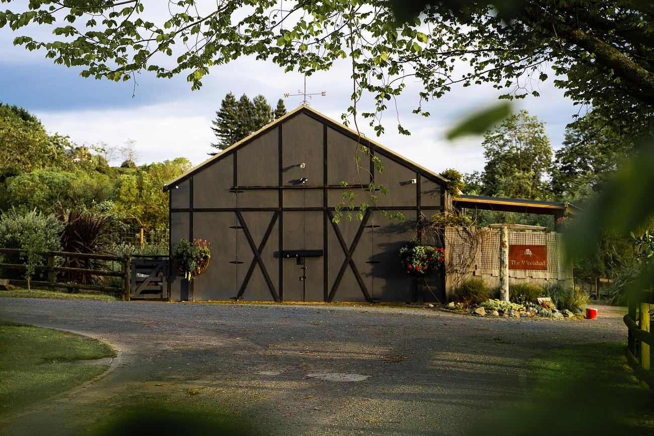 Converted Woolshed - Comfort and Character - Barn for Rent in Lake ...