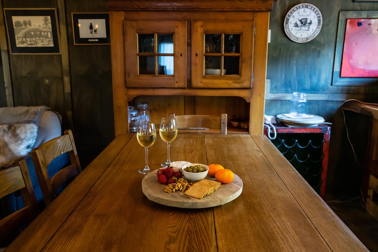 Converted Woolshed - Comfort and Character - Barn for Rent in Lake ...