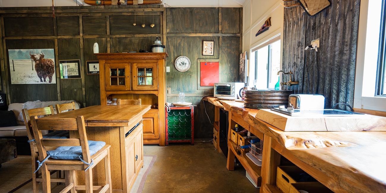 Converted Woolshed - Comfort and Character - Barn for Rent in Lake ...