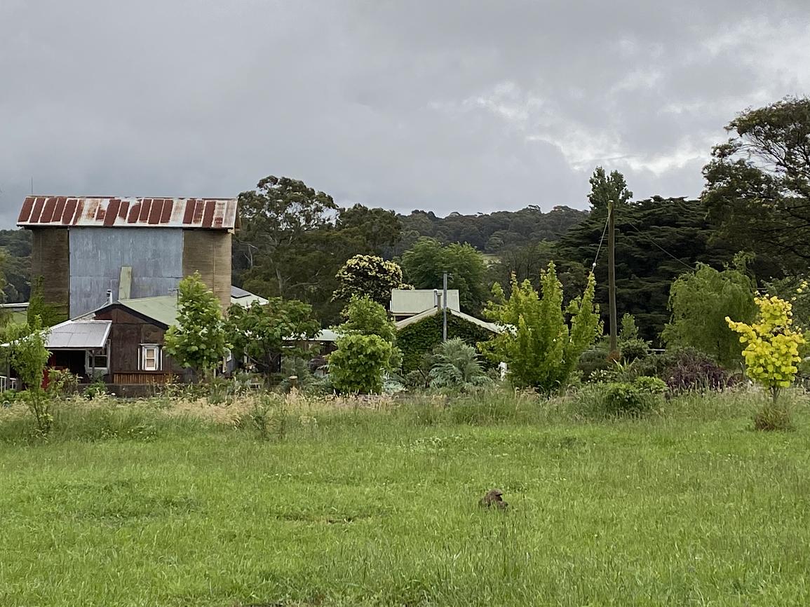 Southern Highlands Bohemian Rustic Ranch - Farm for Rent in Exeter ...