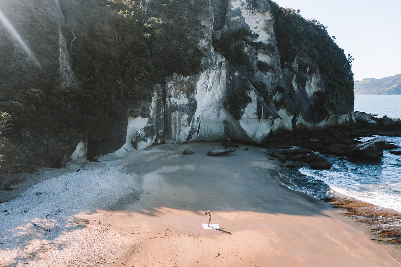 Lonely Bay | Riparide