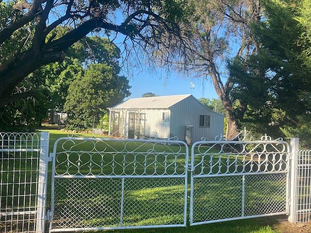 Bell Boat Shed - Studio for Rent in Wellington, Country NSW, NSW, AU ...