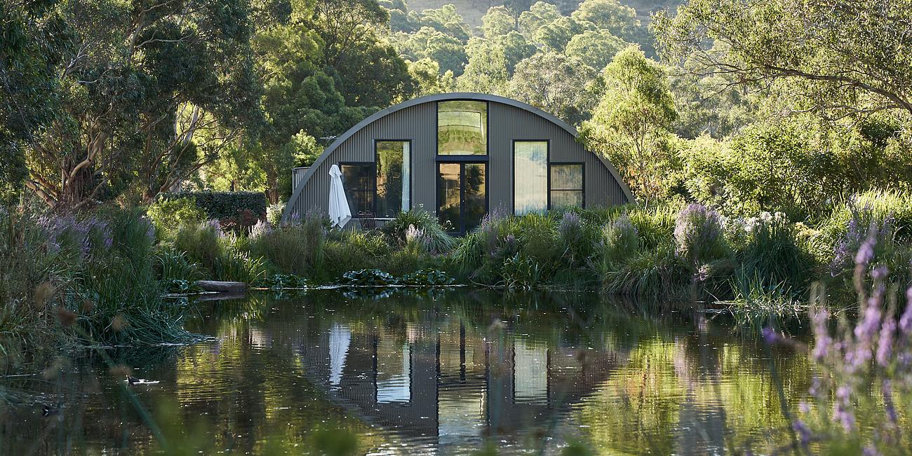 Magical Nissen Hut - Villa for Rent in Dixons Creek, Yarra Valley, VIC ...