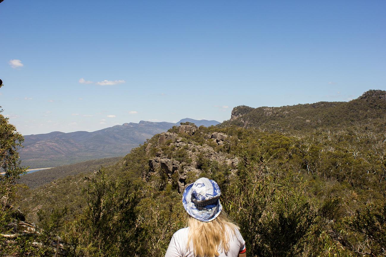 Hike to the Top of the Pinnacle | Riparide