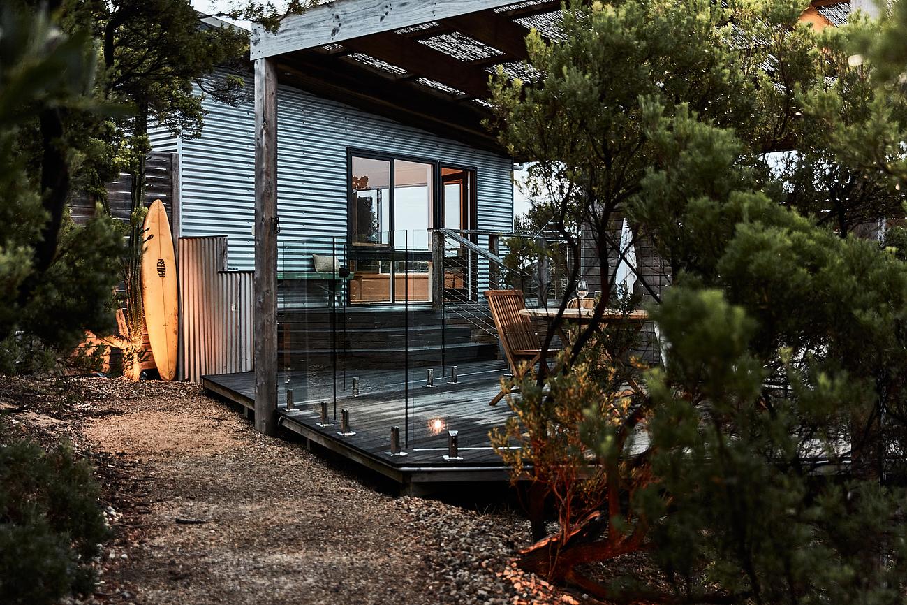 Back Beach Studio 1 With Outdoor Bath And Hot tub - Studio for Rent in Saint Andrews Beach ...