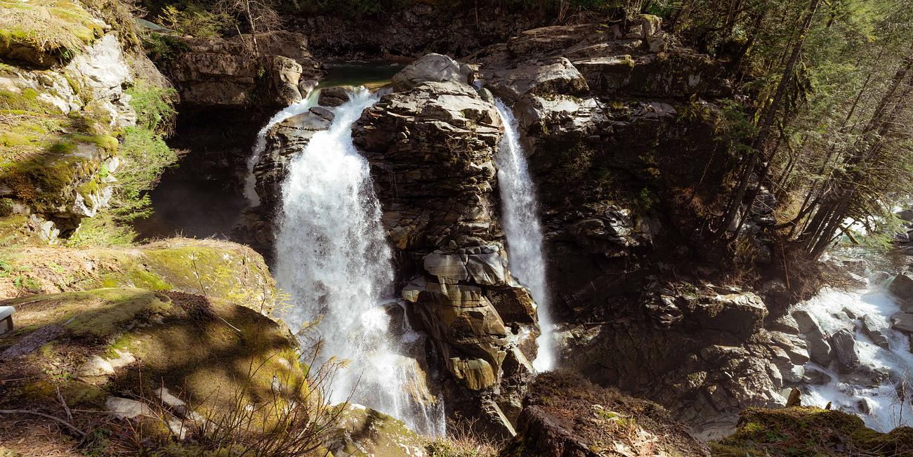 Modern Luxury in the Foothills of Mount Baker - Adventure by Marylee in Glacier, North Cascades ...