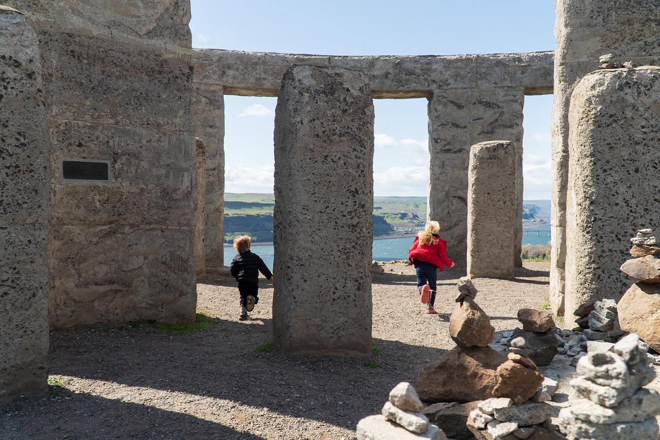 WWI Stonehenge Monument Above the Gorge | Riparide