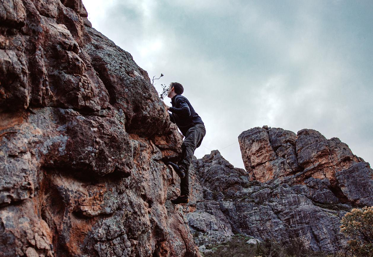 Bouldering at Arapiles | Riparide