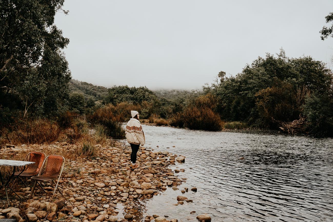 Swim (or walk) on the King River | Riparide