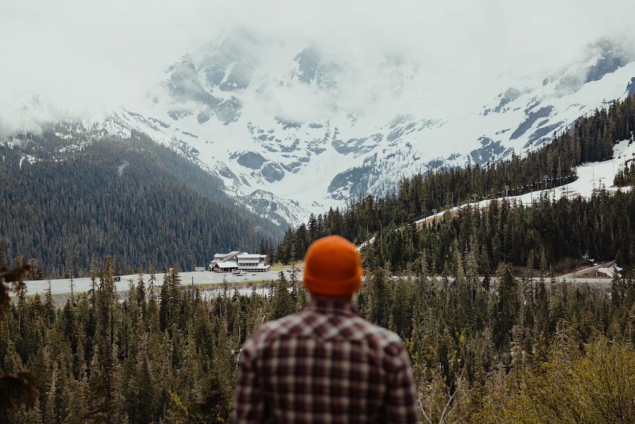 Hiking around Picture Lake | Riparide