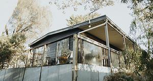 dom • The Beach Shack Weekender • Venus Bay Retreat - Beach house for ...