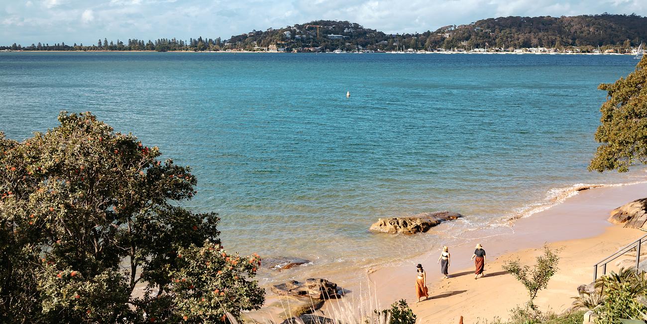 Sandstone Cottage - Great Mackerel Beach - Beach house for Rent in ...