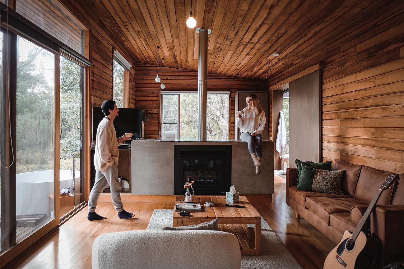 DULC Mountain View - Cabin for Rent in Halls Gap, Grampians, VIC, AU ...