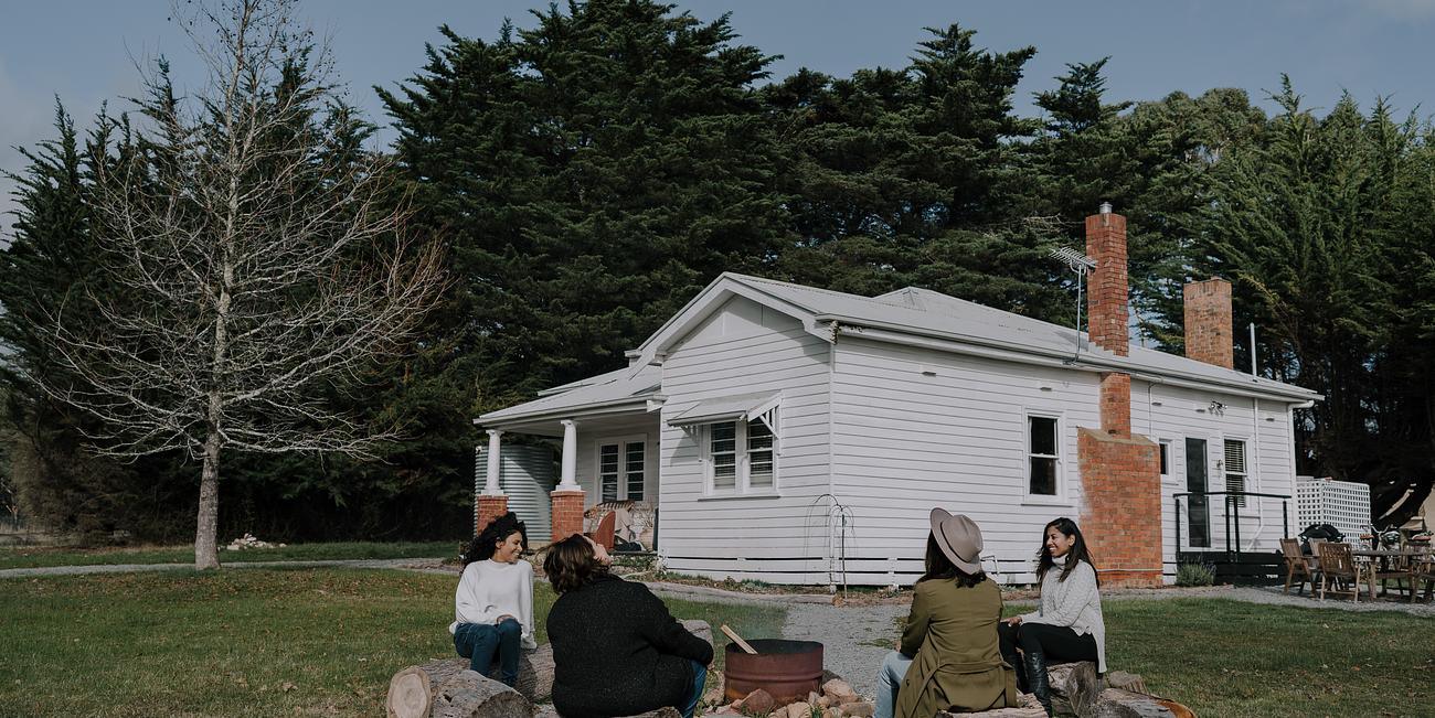 Honeysuckle Farm | Luxury Farm Stay 1 hour from Melbourne - Farm for ...