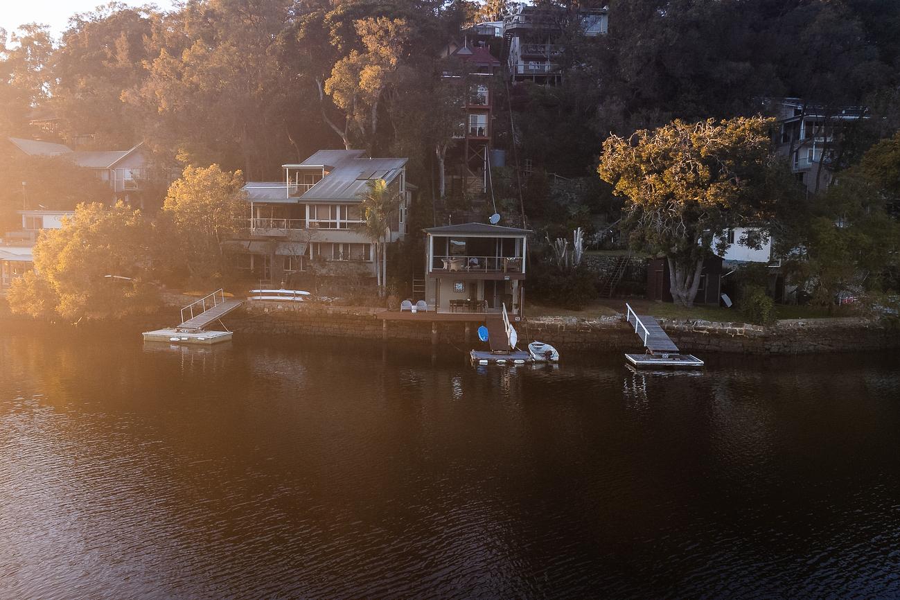 Absolute Waterfront Luxury - Adventure by Lee in Cottage Point, Sydney ...