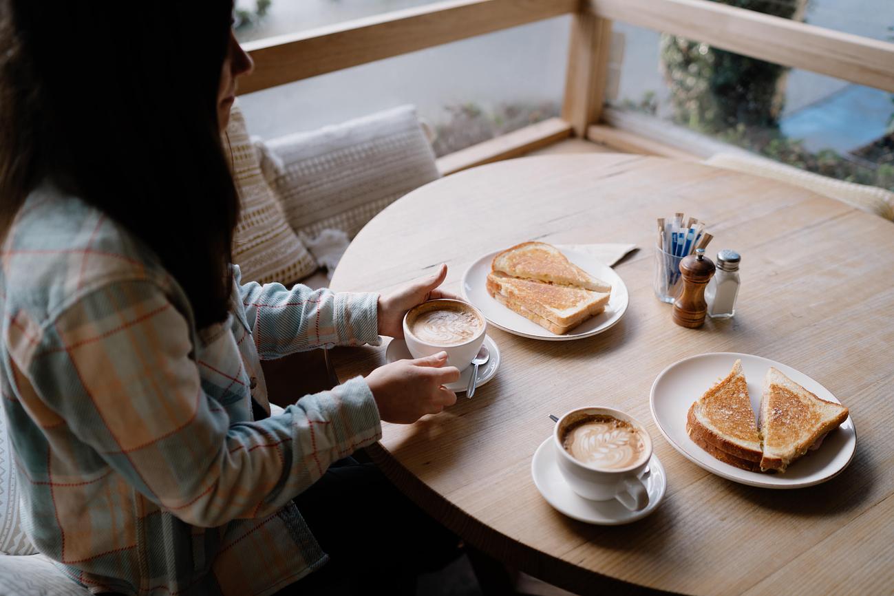 Riverbank Cafe | Riparide