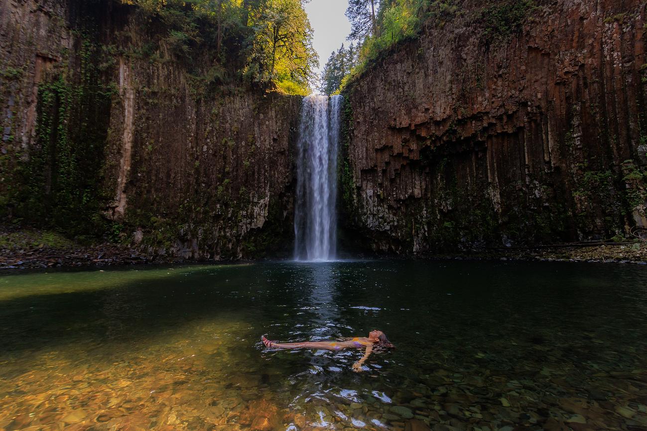 Rugged Rope Climb to a Waterfall | Riparide