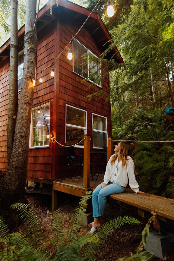 Treehouse Place at Deer Ridge - Treehouse for Rent in Snohomish ...