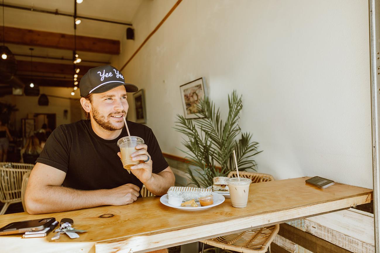 Coffee and Breakfast at North Shore Cafe | Riparide