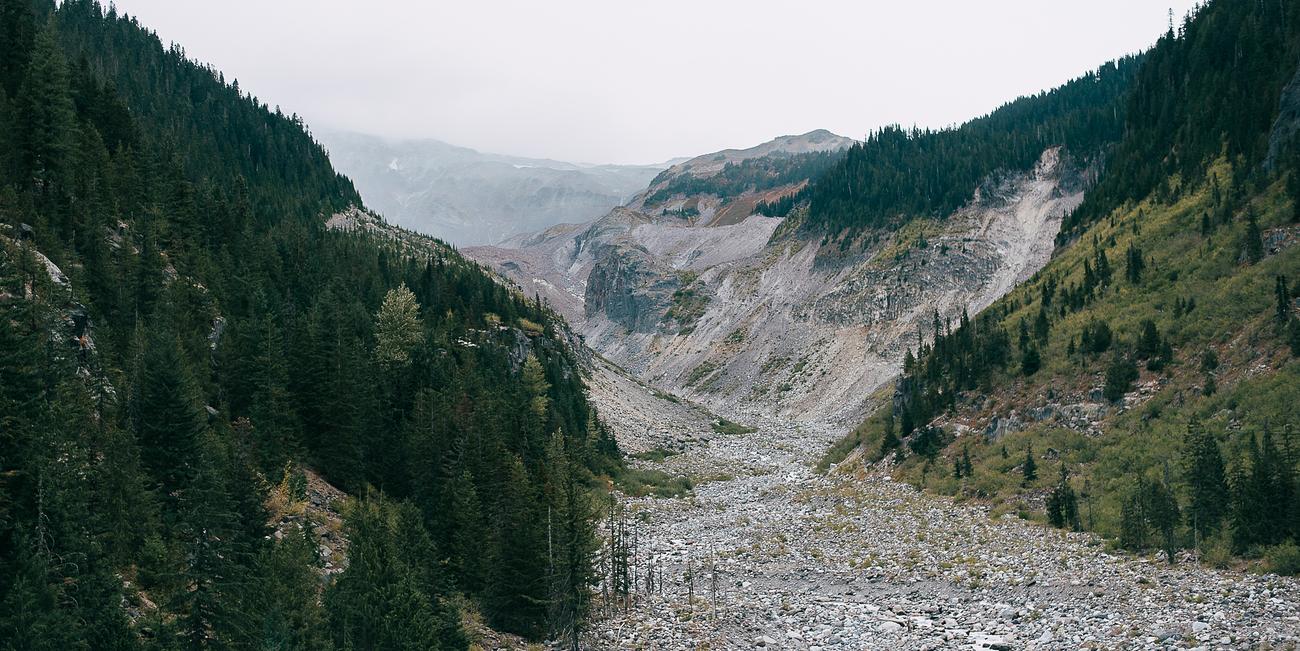 SummerCamp Home With Creek - Cabin for Rent in Ashford, Mount Rainier, WA, US | Riparide
