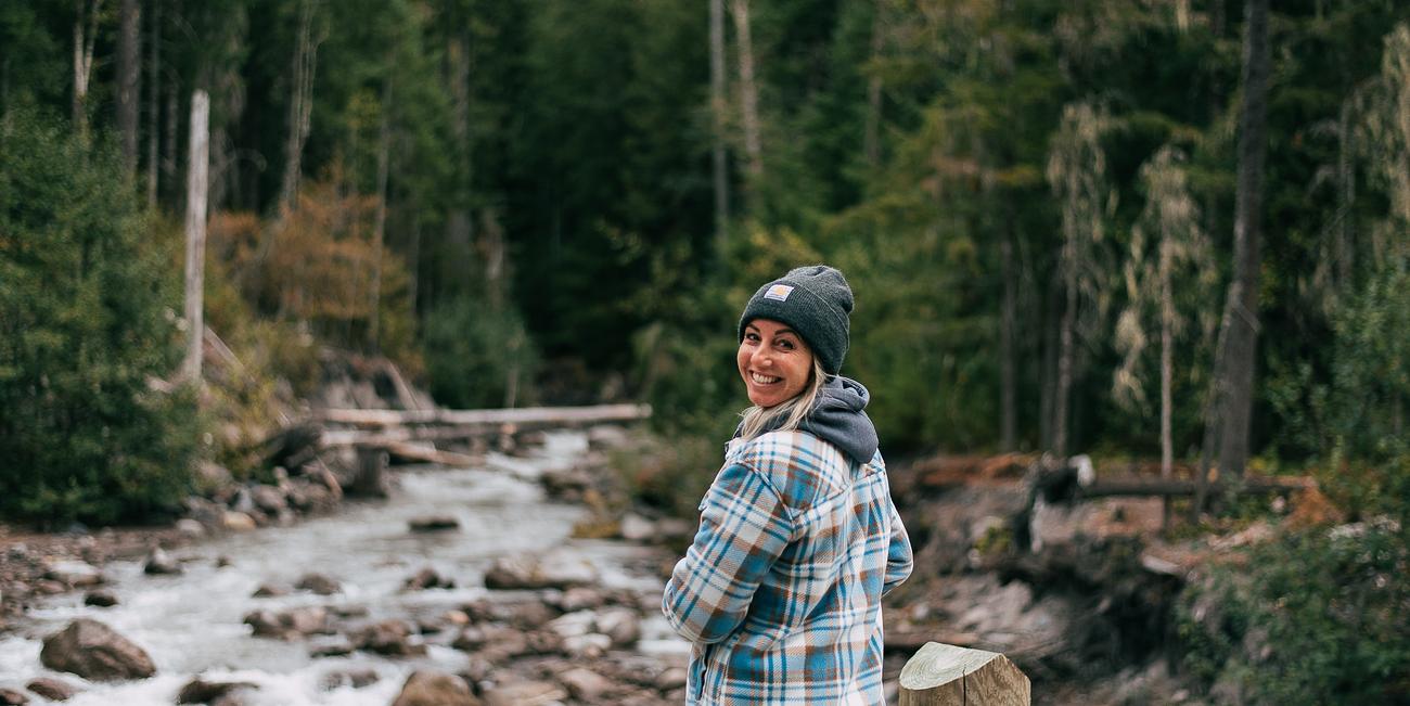 SummerCamp Home With Creek - Cabin for Rent in Ashford, Mount Rainier, WA, US | Riparide