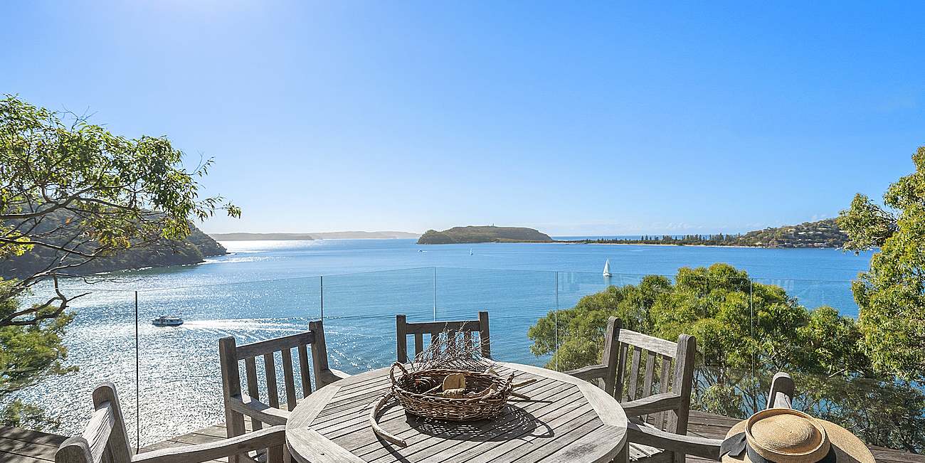 Cape Mackerel Cabin w Palm Beach Views - Cabin for Rent in Great ...