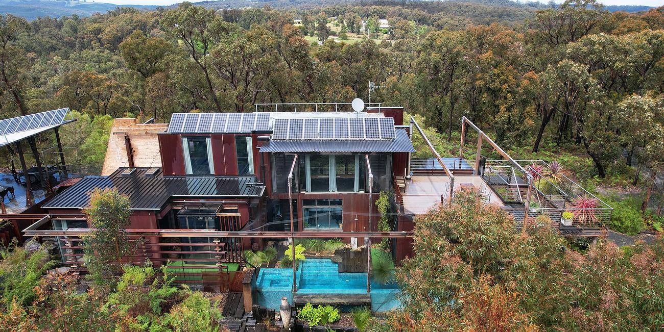 Callignee II - Eco Bush Retreat - " 100% Off Grid Escape " Grand ...