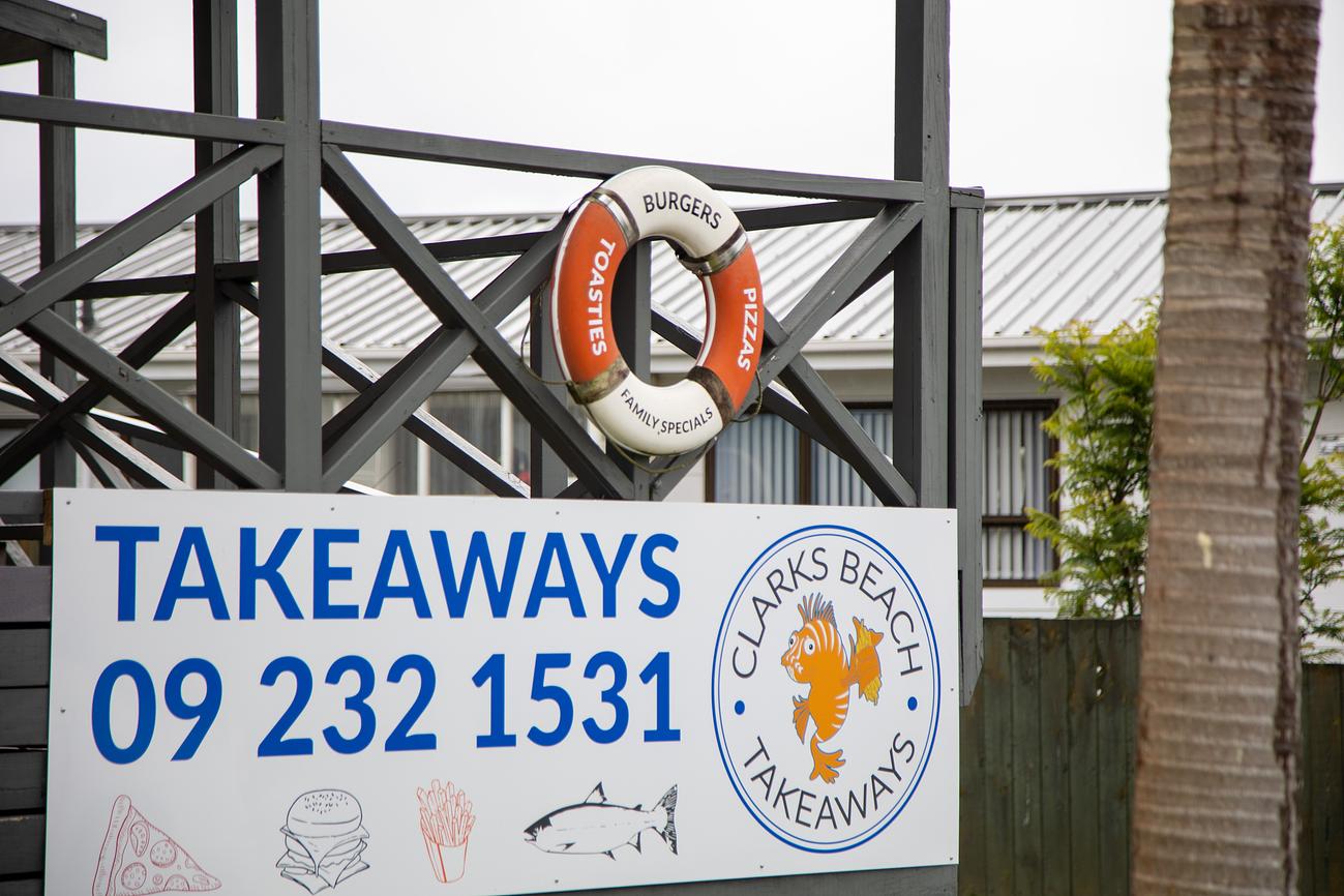 The Quintessential Kiwi Beach Escape - Adventure by Tegan in Clarks ...