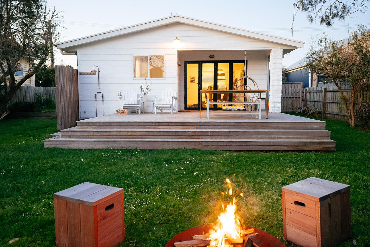 Cosy Beach Hideaway in Cape Paterson with Outdoor Bath and Fire Pit - Beach house for Rent in ...