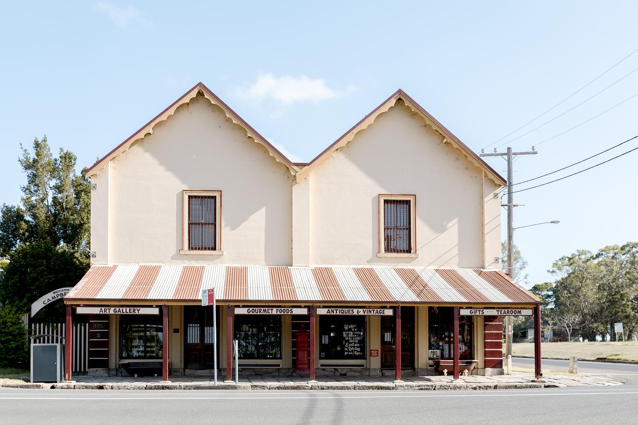 Antique hunting at Morpeth Antique Centre | Riparide