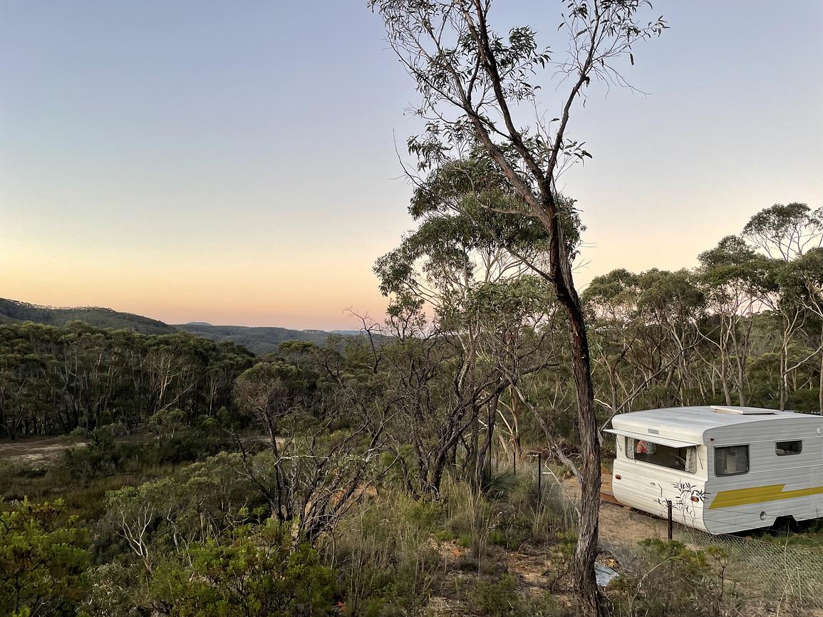 'Sunset Skies' Wild and Vintage - Caravan for Rent in Wentworth Falls, Blue Mountains, NSW, AU ...