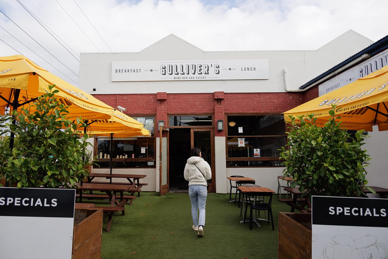 Big Breakfasts at Gullivers | Riparide