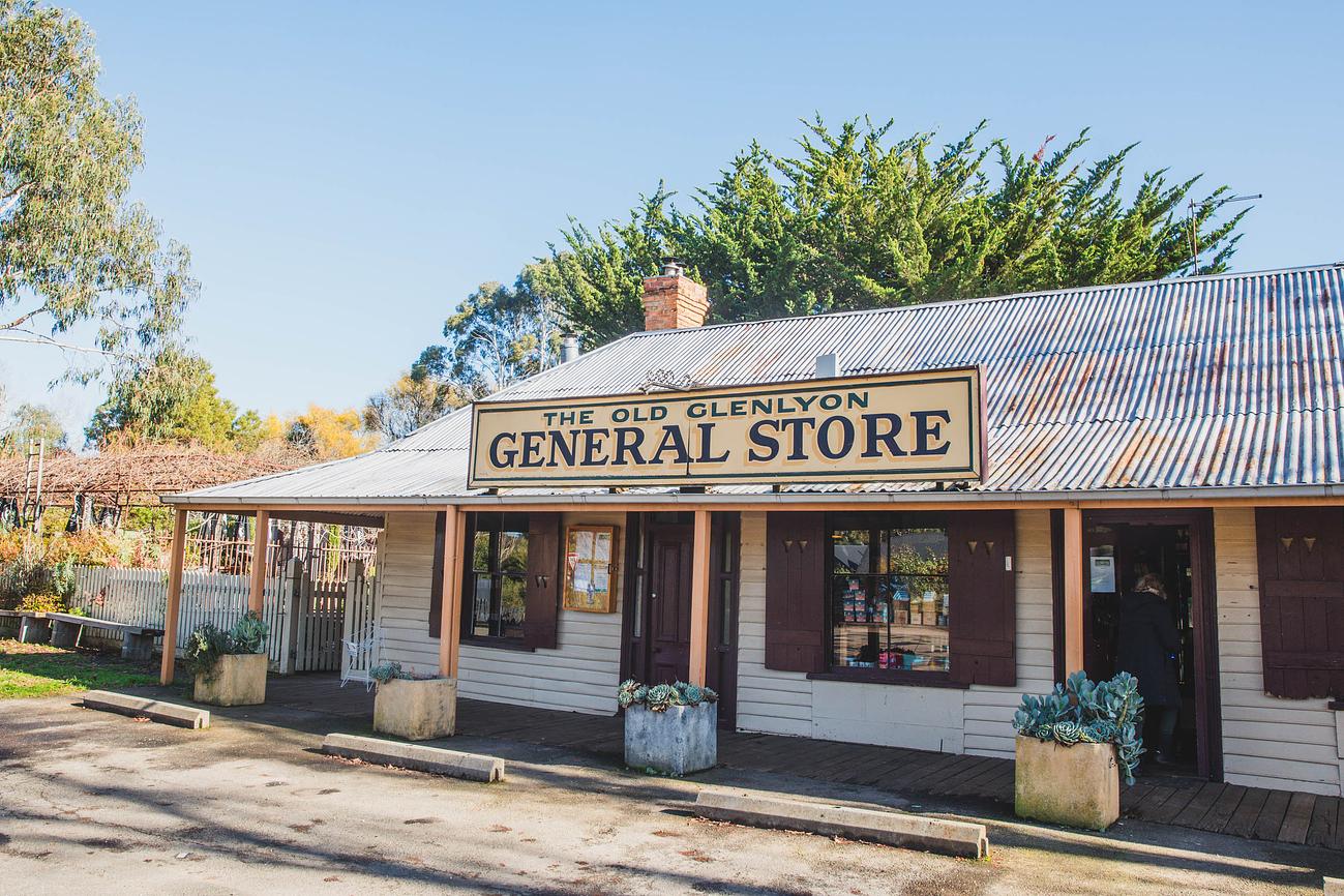 Glenlyon General Store | Riparide