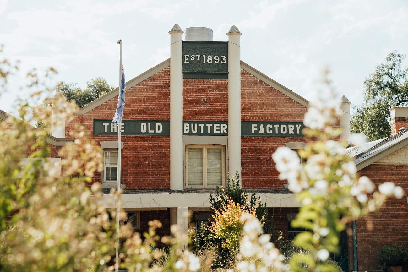 The Old Butter Factory at Springhurst Estate - Cottage for Rent in ...