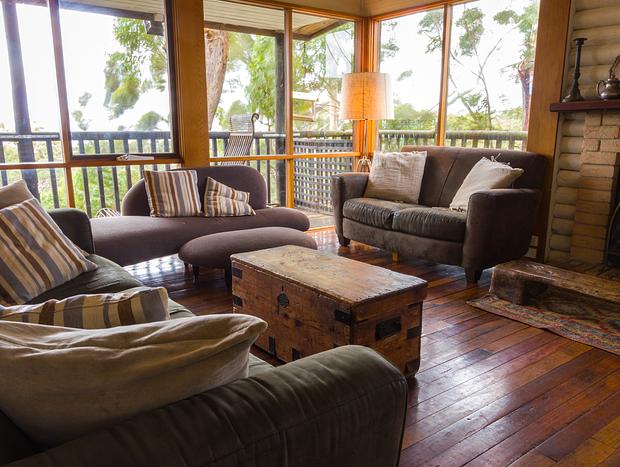 Tree Top Lodge with Bay Views - House for Rent in Hyams Beach, South ...