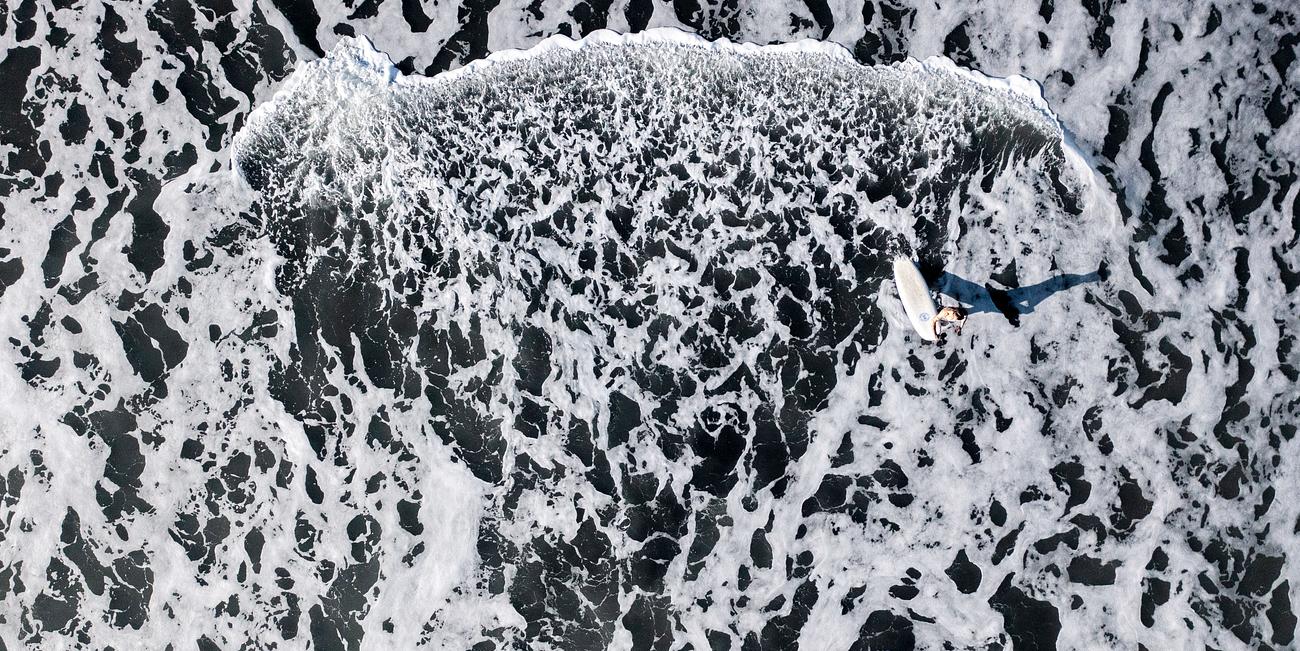 Hit the go slow in Mokau - Adventure by Charlotte in Mokau, Waikato, NZ | Riparide