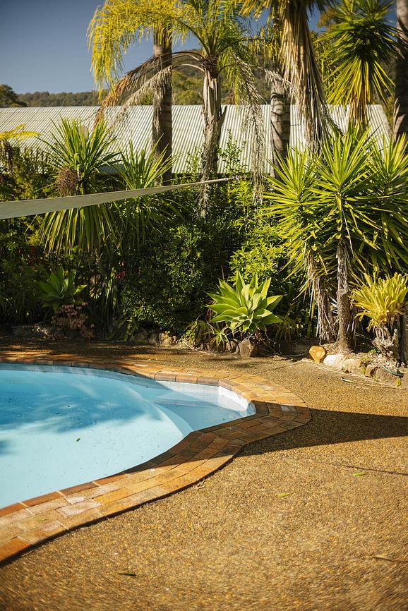 Swim in the pool | Riparide