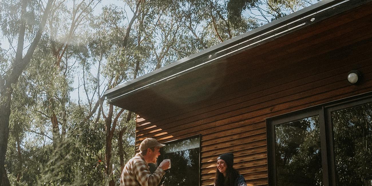 DULC Mountain Deluxe - Cabin for Rent in Halls Gap, Grampians, VIC, AU ...