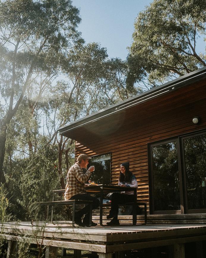 DULC Mountain Deluxe - Cabin for Rent in Halls Gap, Grampians, VIC, AU ...